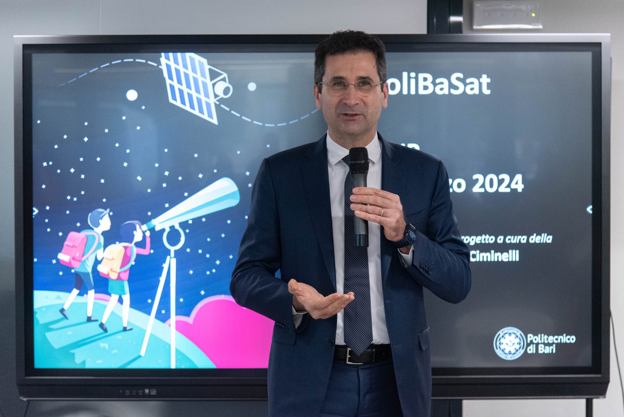 PRIMA MISSIONE SPAZIALE PER POLIBA: UN LABORATORIO DI GIOVANI TALENTI ...